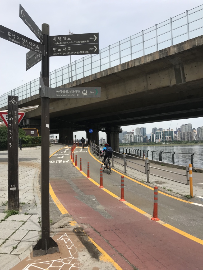 Running in Seoul, South Korea – Runwaytoadventures